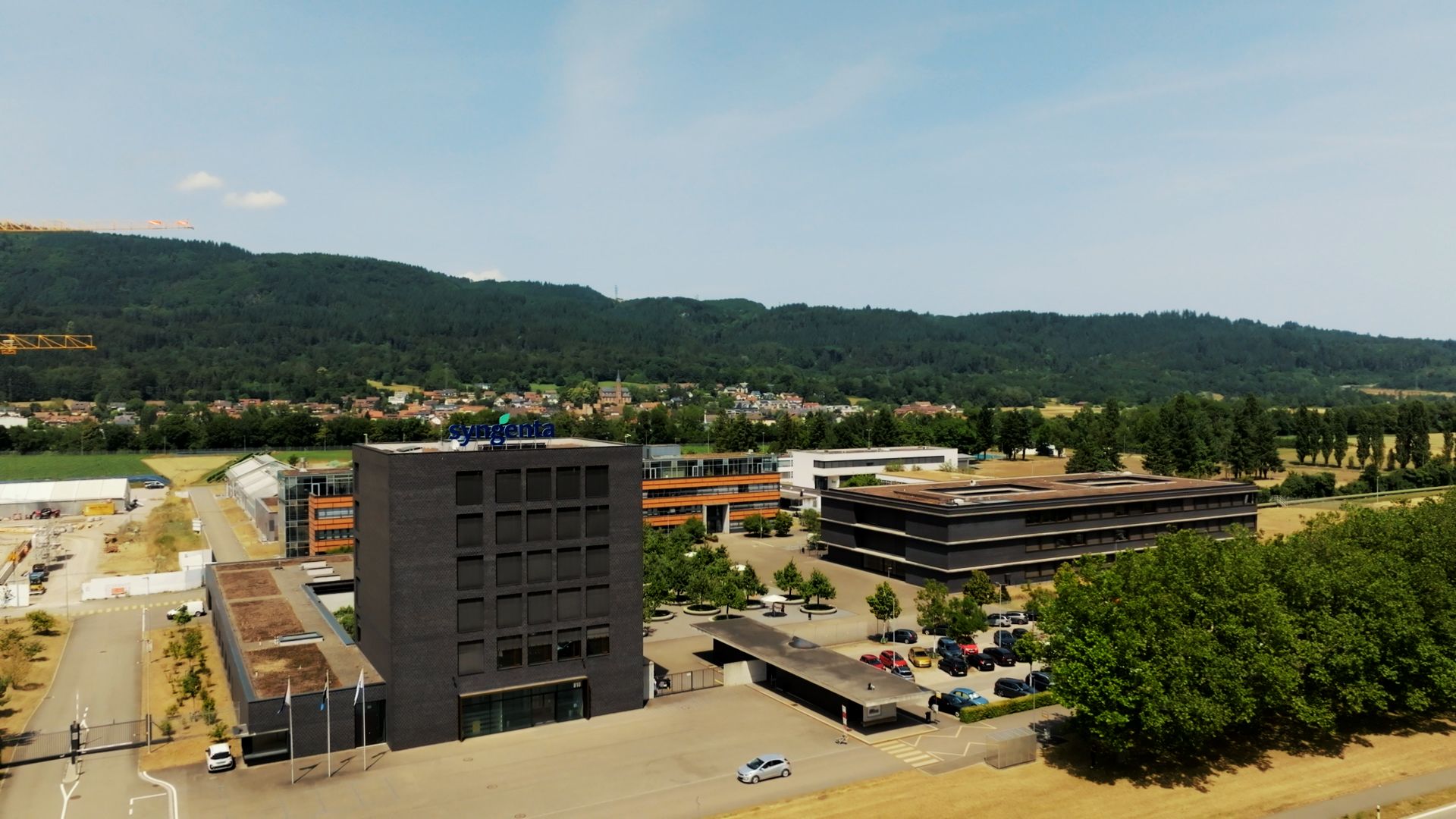 Plants Tour: The journey from molecule to field | Syngenta